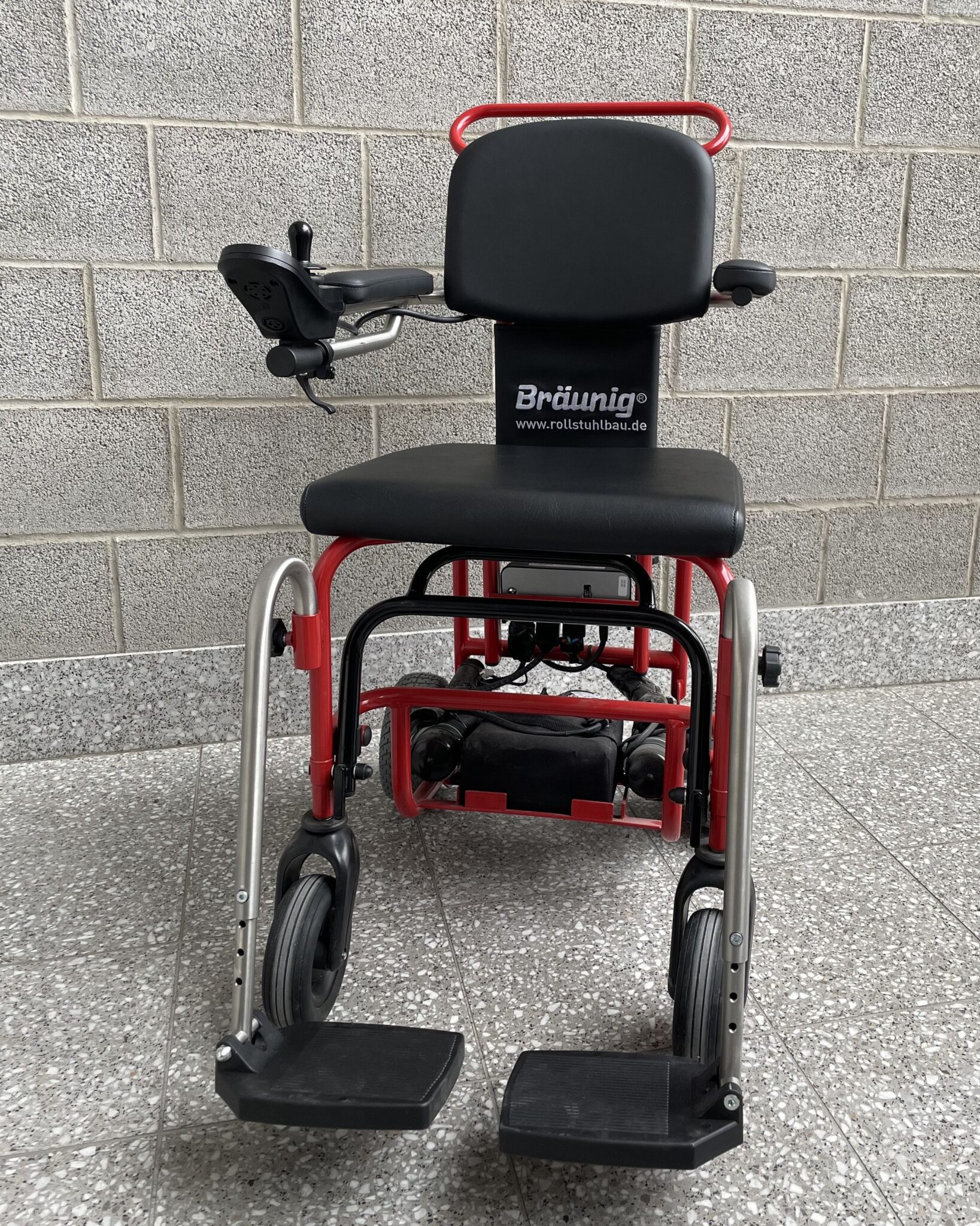 Elektro-Zimmerrollstuhl: Rollstuhlbau Bräunig - Rollstuhlfreunde: