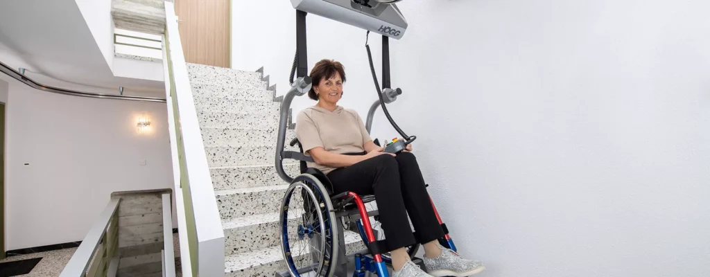 Deckenlift-, Rollstuhldeckenlift: Leoba Liftsysteme GmbH ...